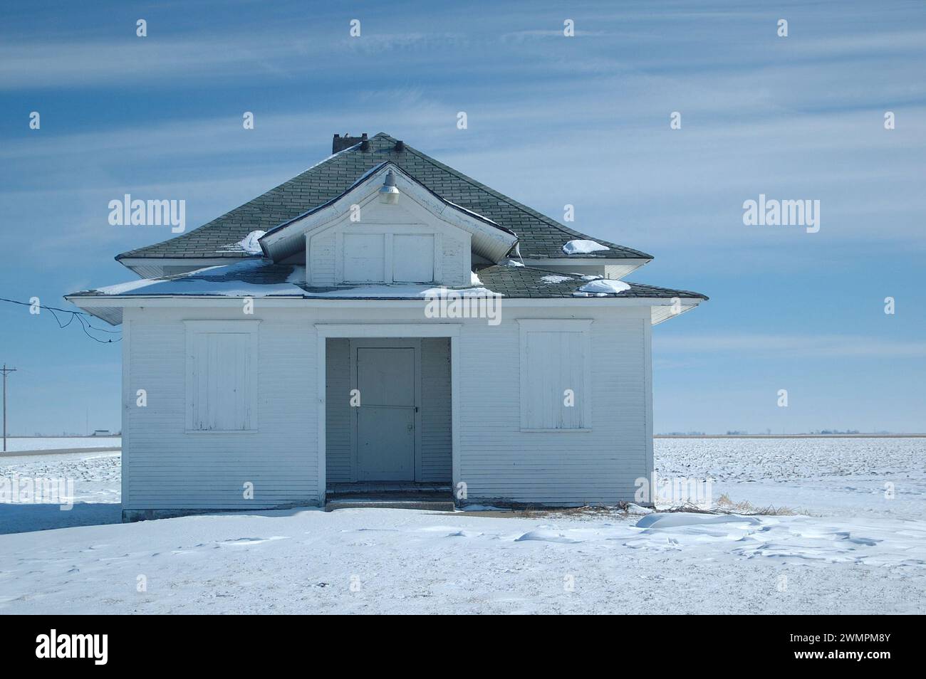 Old schoolhouse on the prairie in snow Stock Photo - Alamy