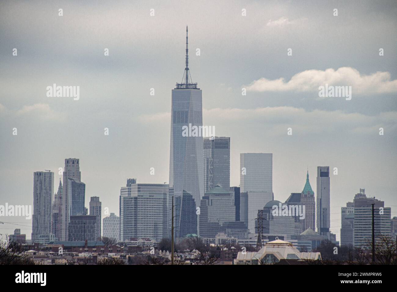 Skyline with numerous distant buildings in view Stock Photo - Alamy