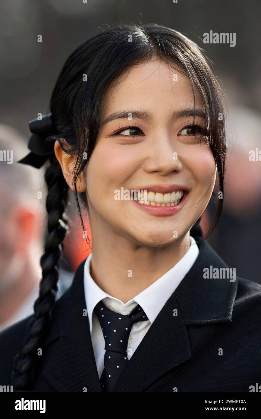 Jisoo departs from the Christian Dior Fall/Winter 2024-2025 ready-to ...