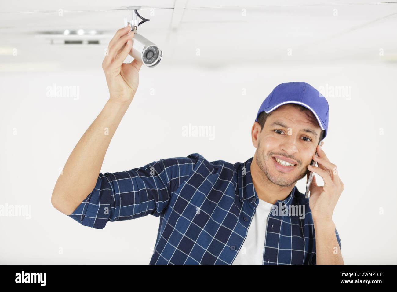 security guard monitoring modern cctv cameras Stock Photo - Alamy