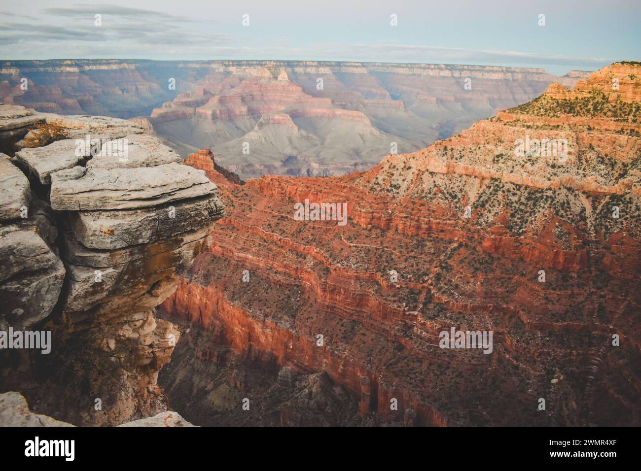 Grand canyon rock layers hi-res stock photography and images - Alamy