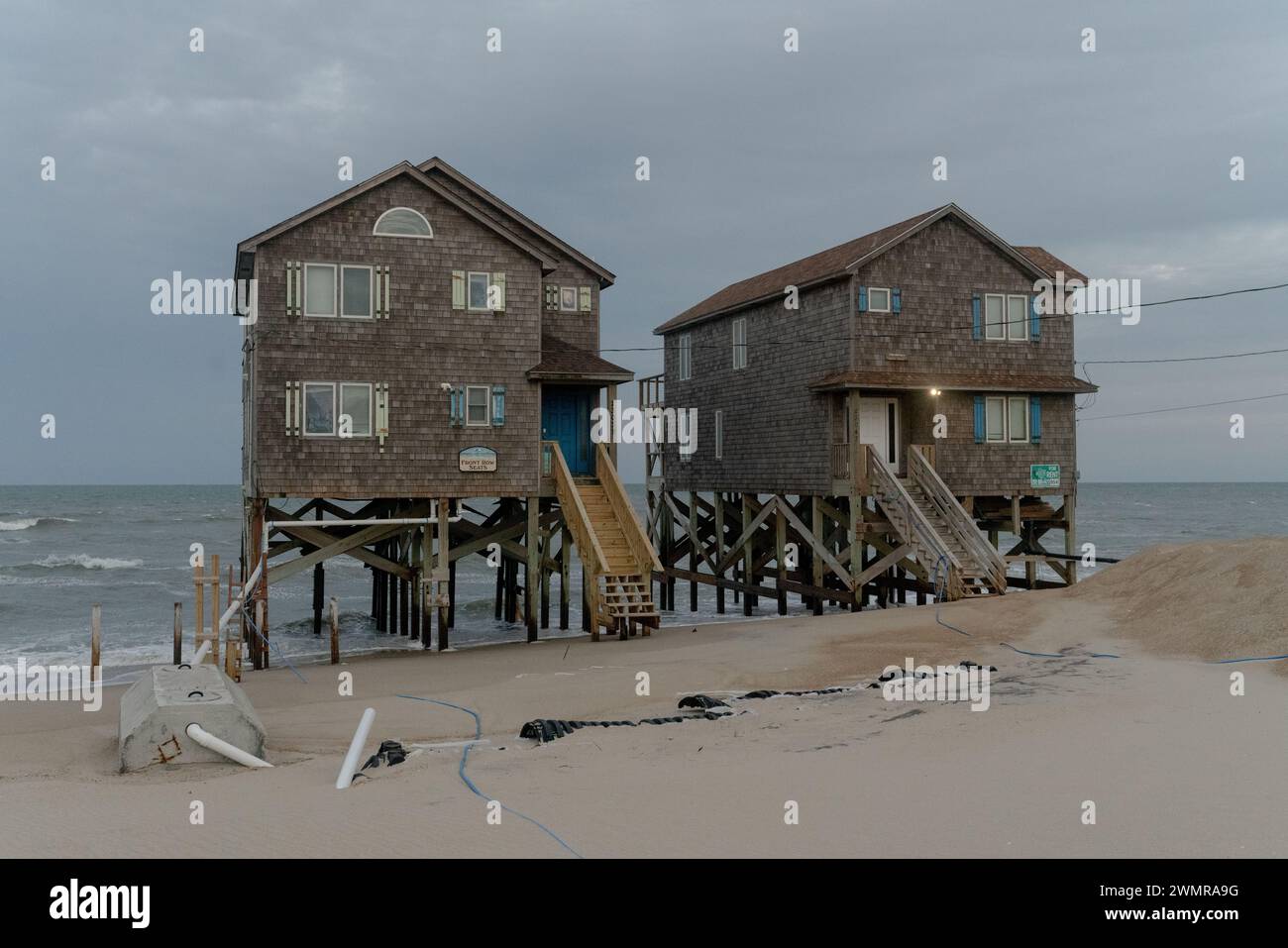 Houses crumble into the sea in Outer Banks due to some of the most ...