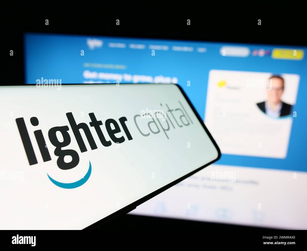 Lighter capital logo hi-res stock photography and images - Alamy