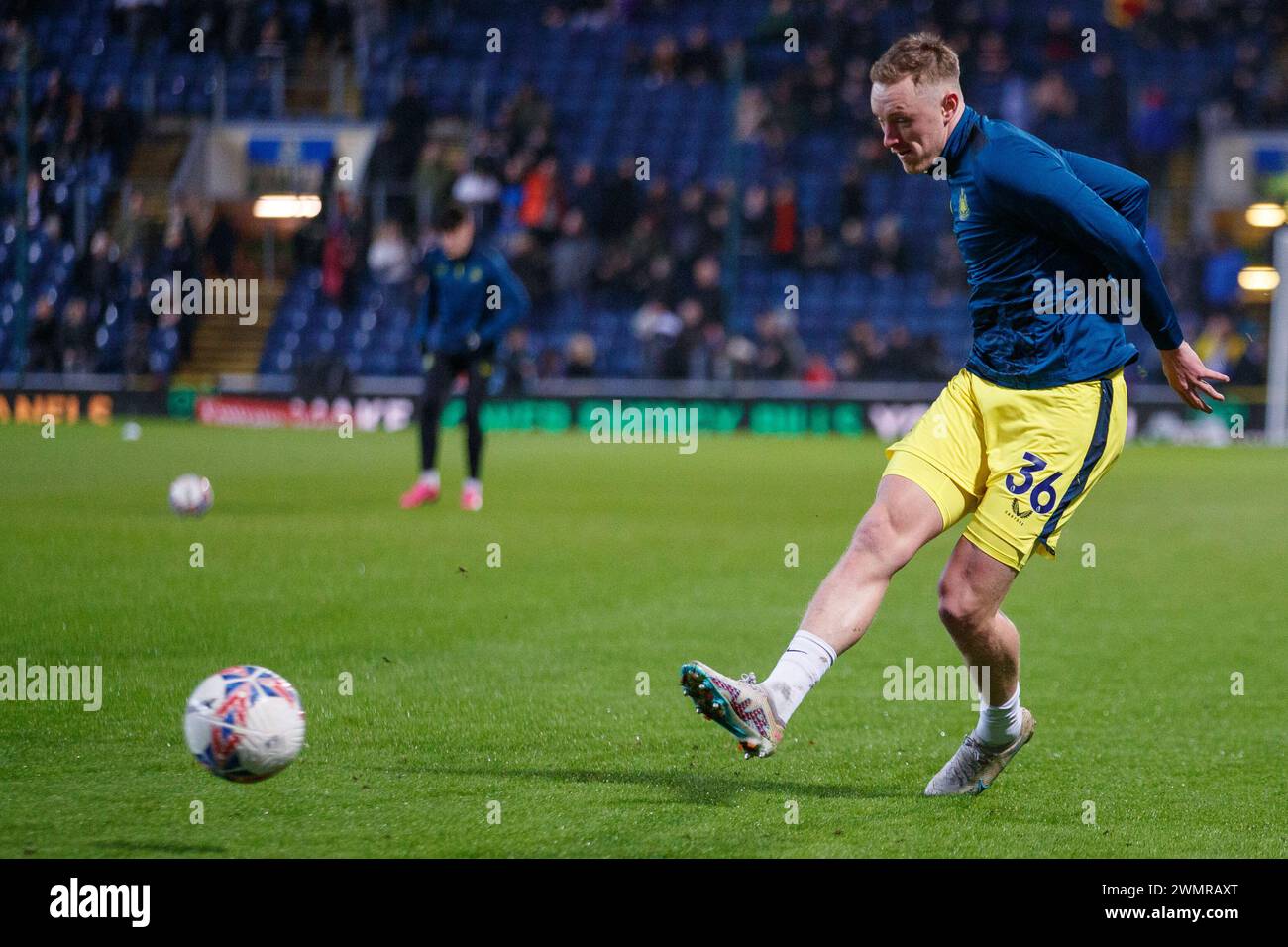 Sean Longstaff #36 of Newcastle United warming up during the FA Cup ...