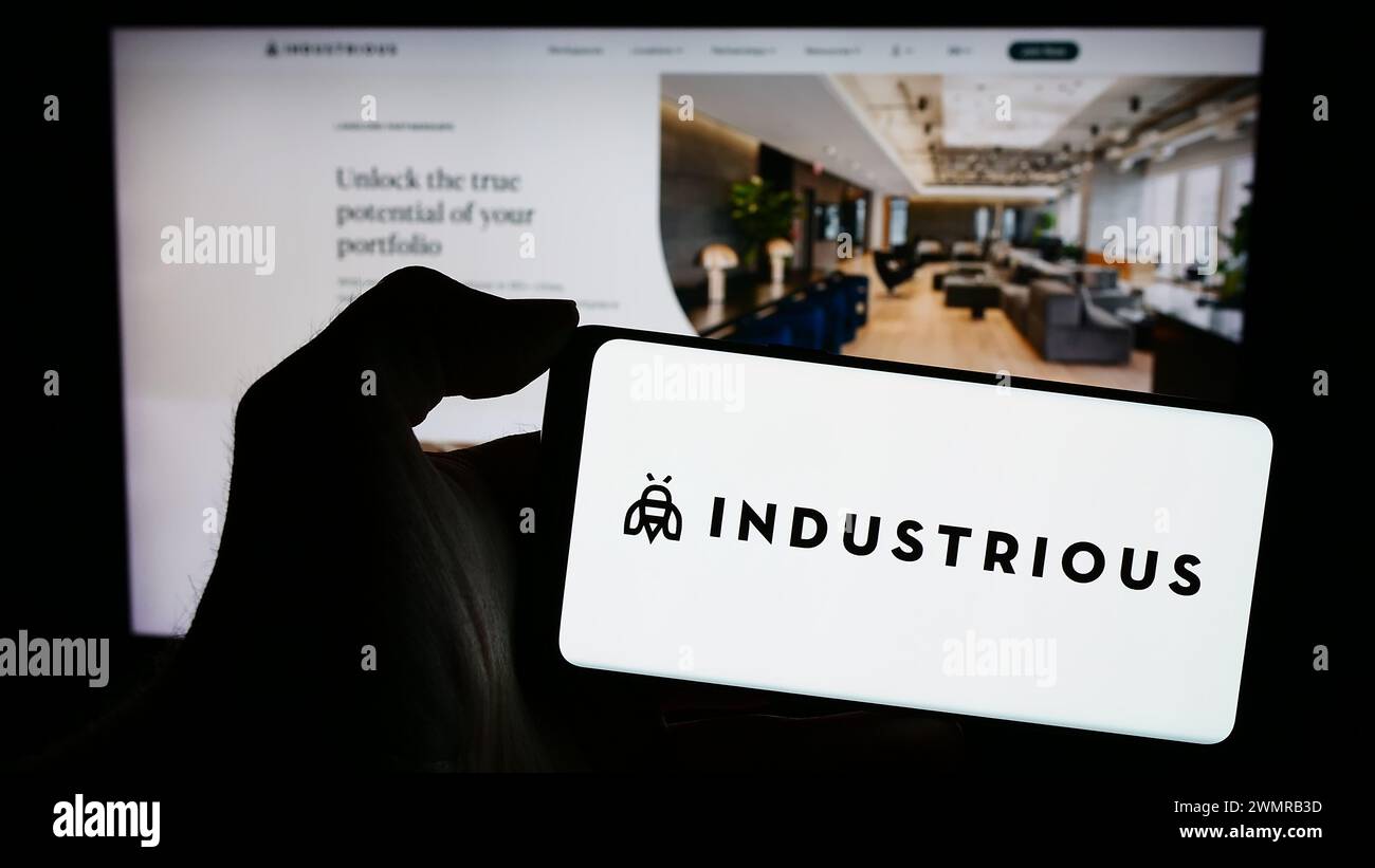 Industriousoffice hi-res stock photography and images - Alamy