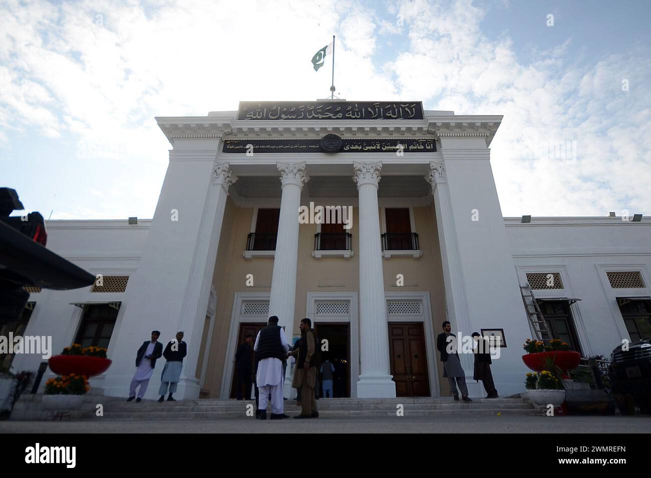 Peshawar, Peshawar, Pakistan. 27th Feb, 2024. Workers renovate ...