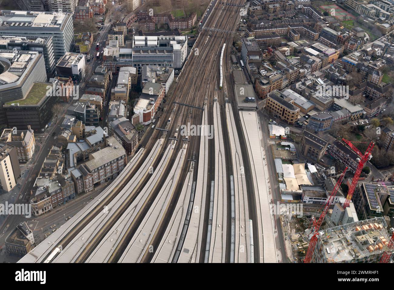 train tracks converging towards london bridge railway station Stock ...