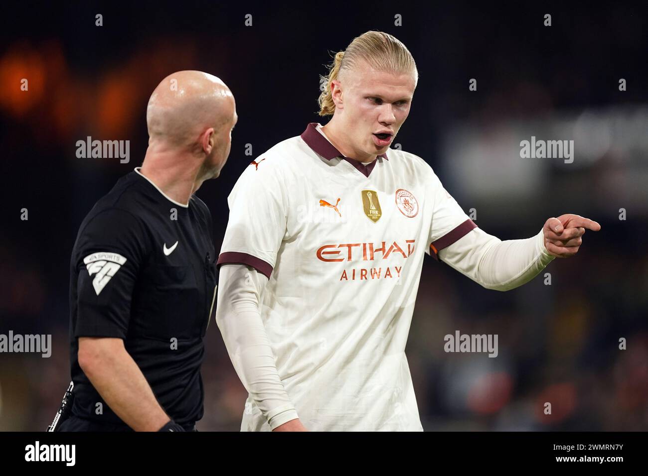 Haaland referee hi-res stock photography and images - Alamy
