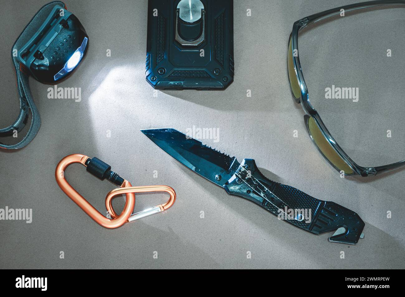 Edc gear hi-res stock photography and images - Alamy