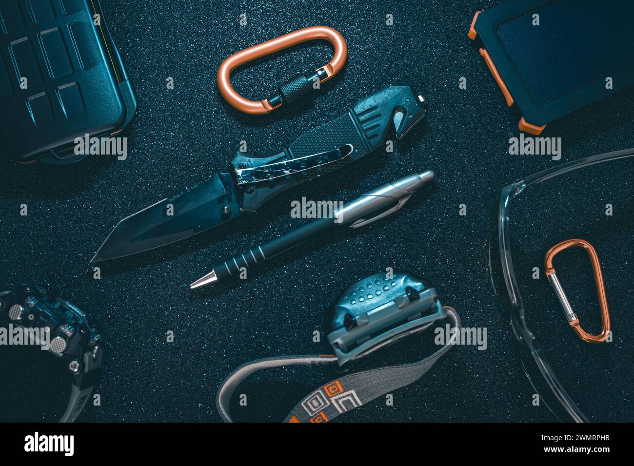 Gear layout hi-res stock photography and images - Alamy