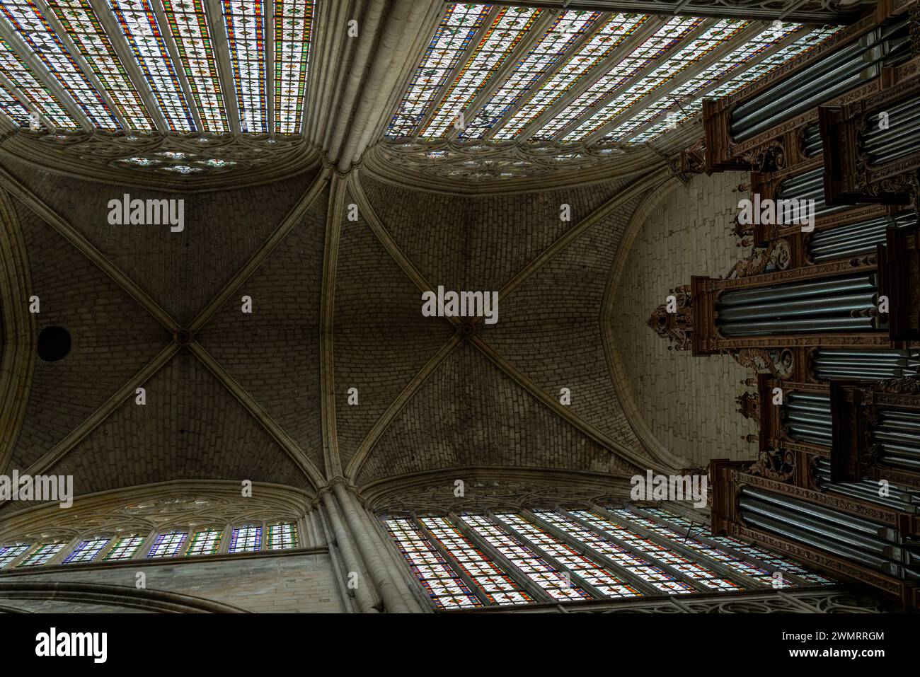 Cathedral of Saint Julian of Le Mans Stock Photo - Alamy