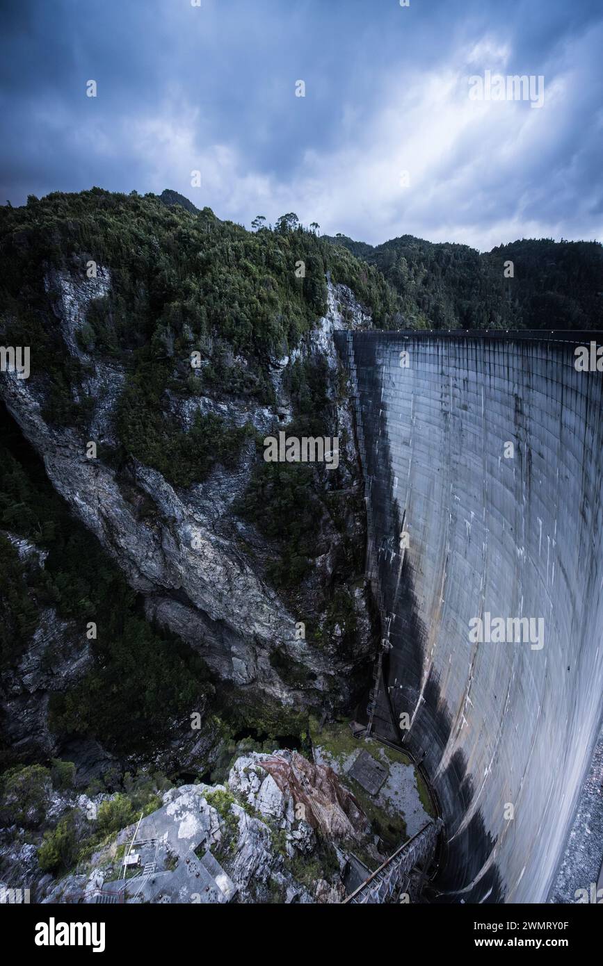 Gordon Dam in Tasmania Australia Stock Photo - Alamy