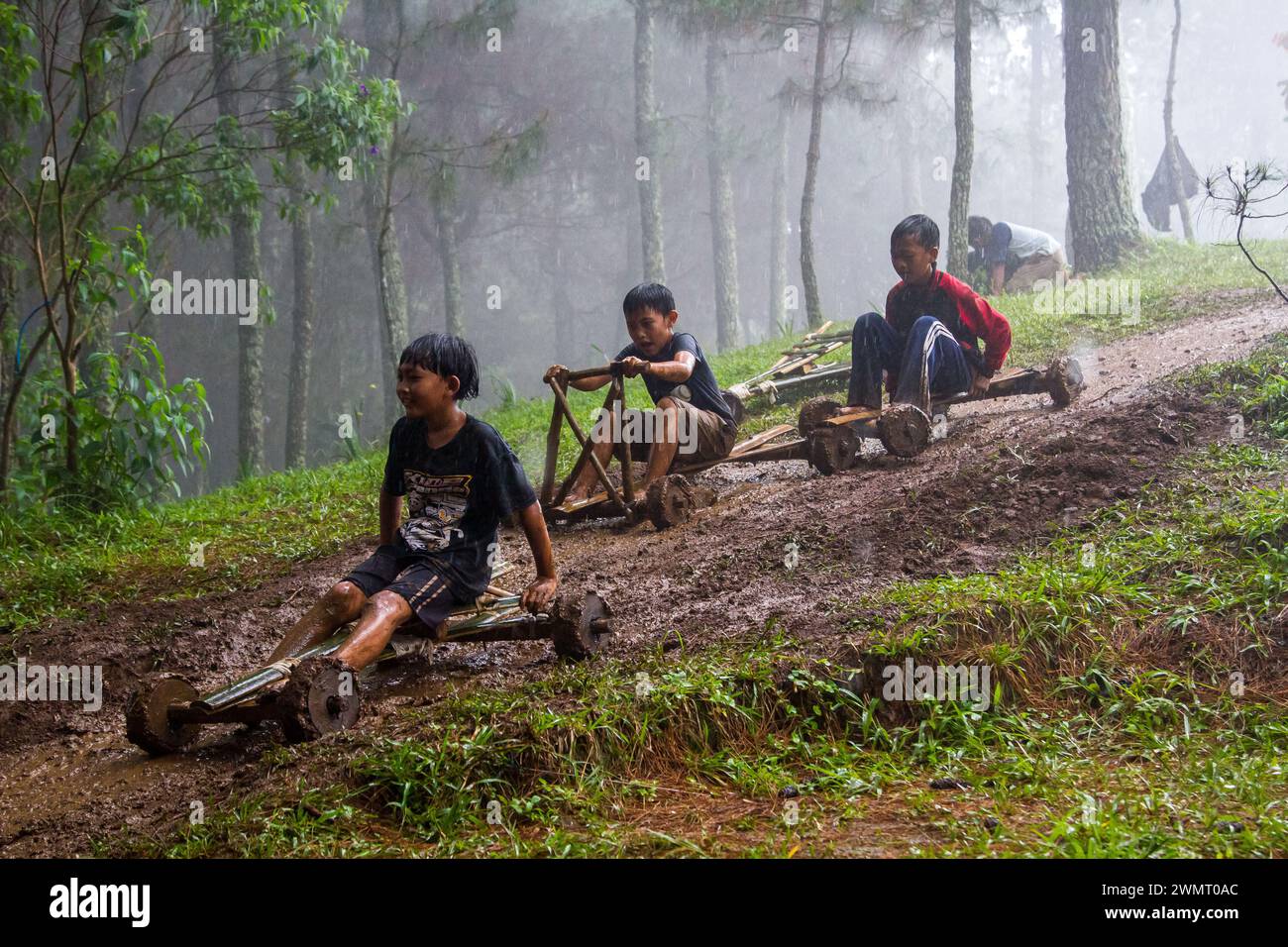 Glide track hi-res stock photography and images - Alamy