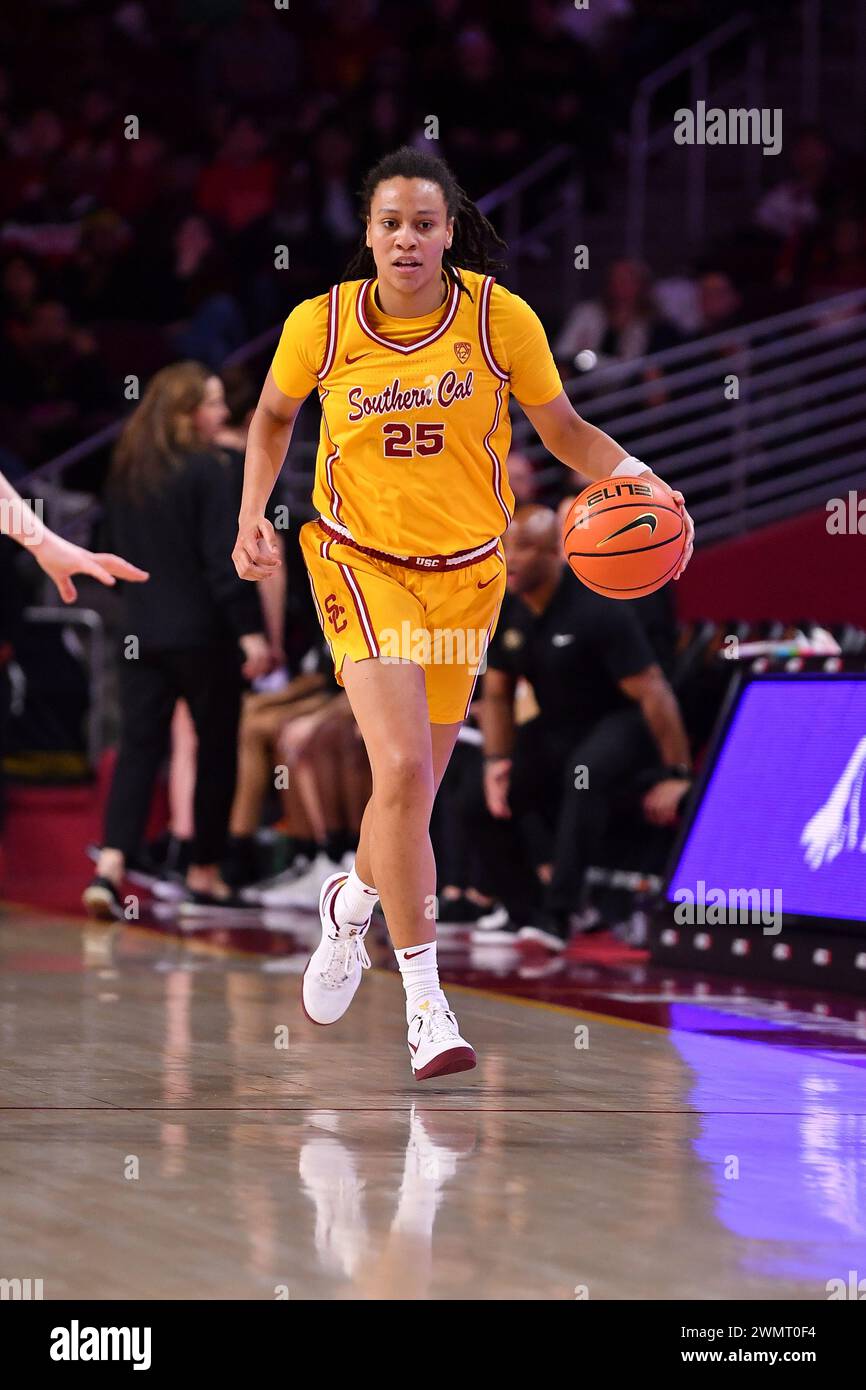 LOS ANGELES, CA - FEBRUARY 23: USC Trojans guard McKenzie Forbes (25 ...