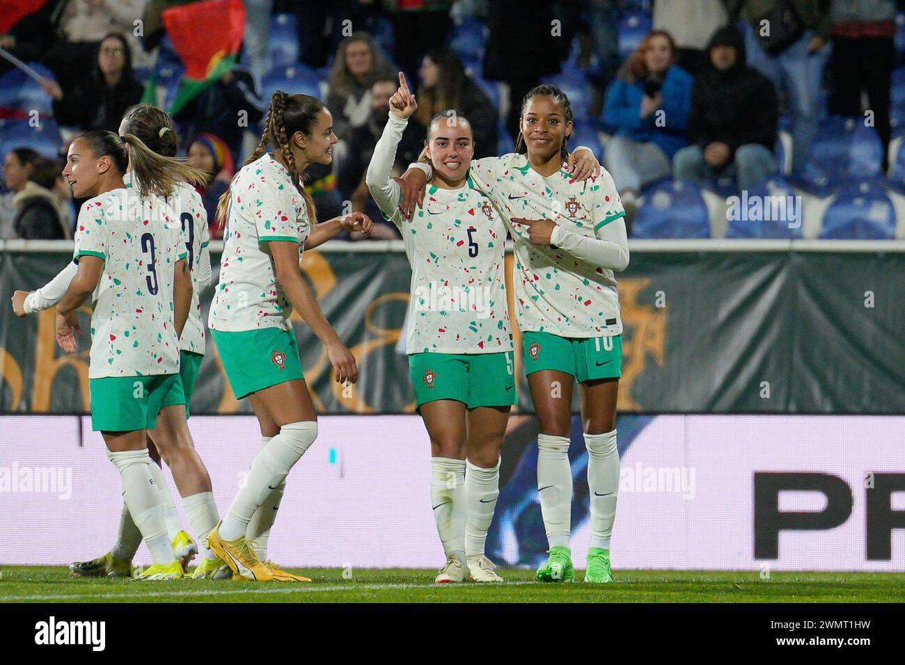 Jessica alves hi-res stock photography and images - Alamy