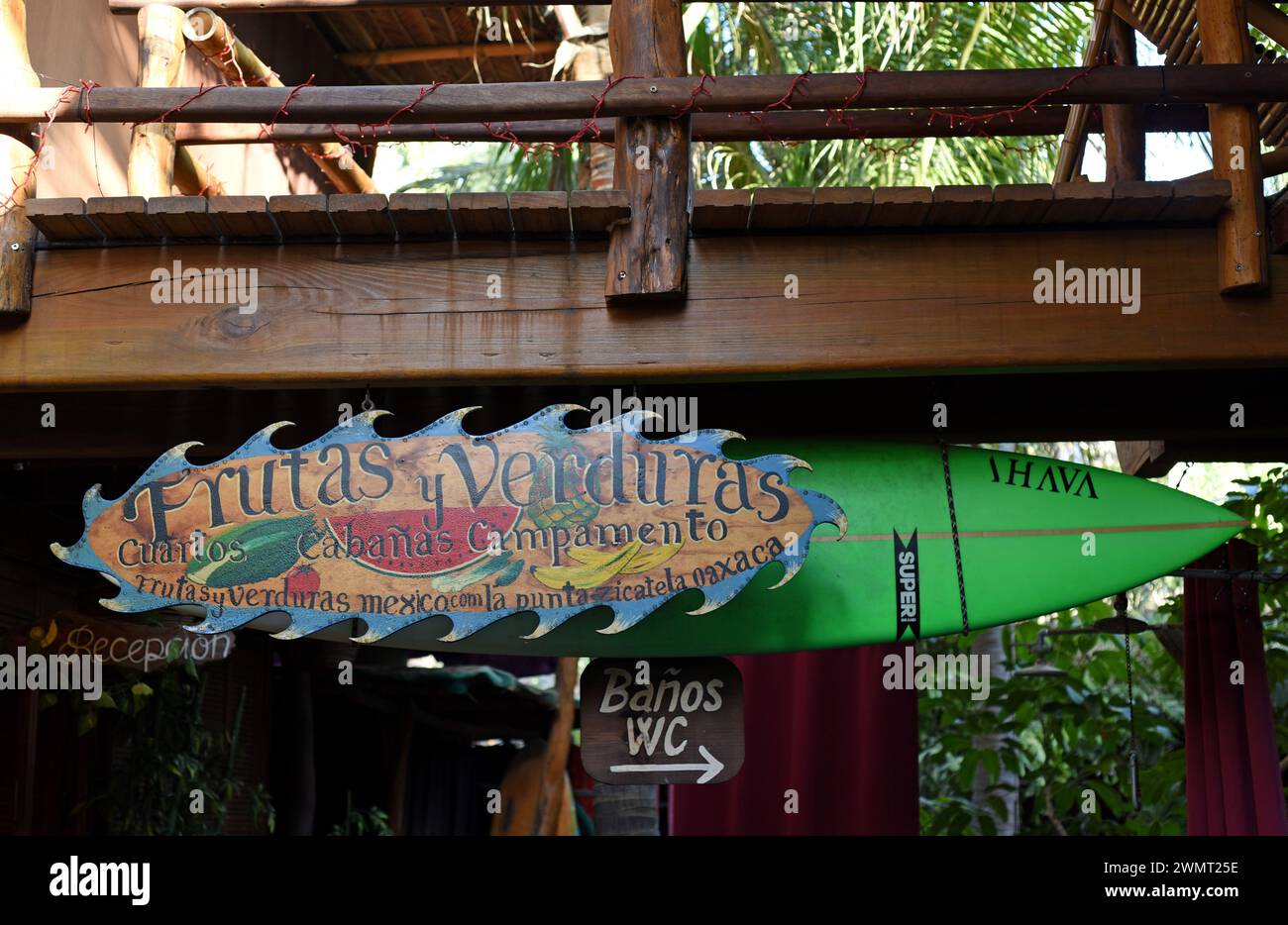 Signs for accommodation and bathrooms in the La Punta area in Puerto ...