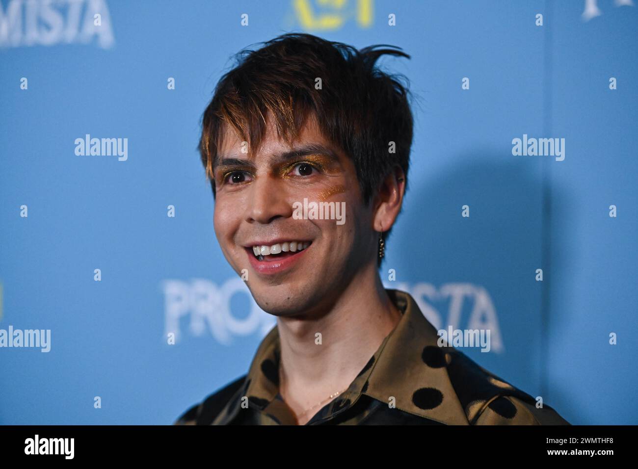 Julio torres hi-res stock photography and images - Alamy