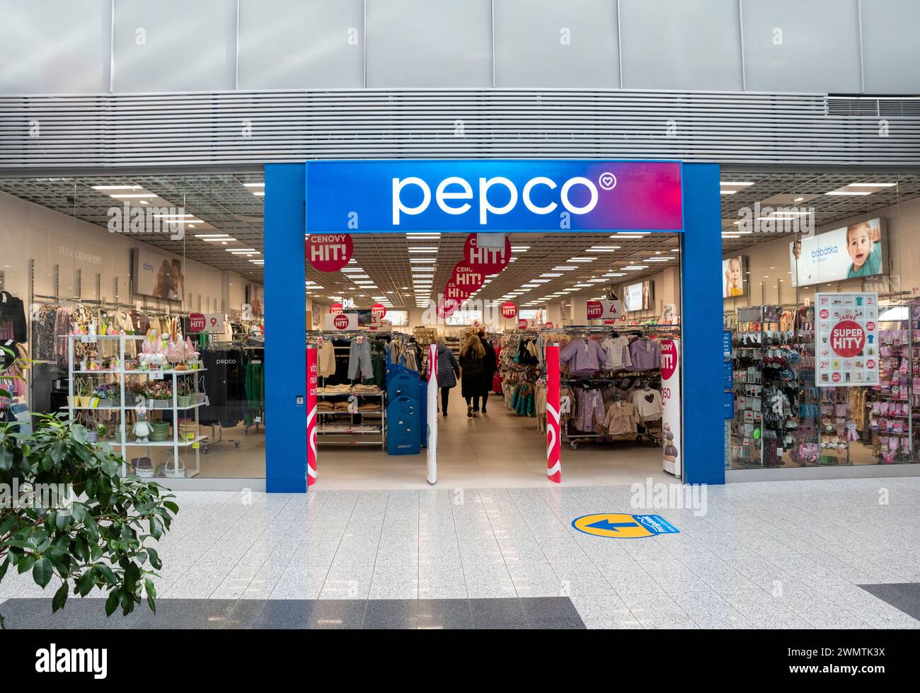 Pepco retail store shop hi-res stock photography and images - Alamy