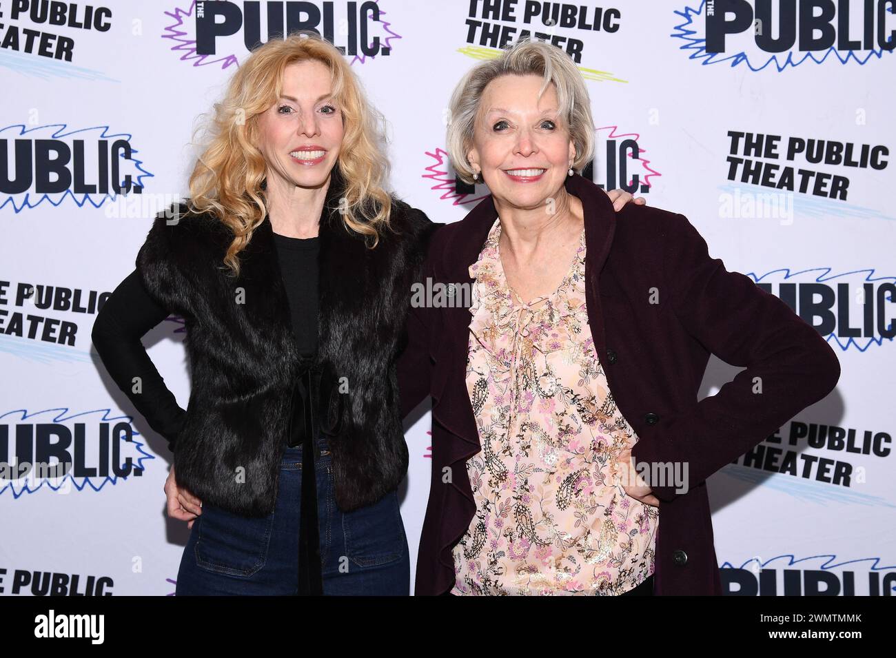 Maddie corman hi-res stock photography and images - Alamy