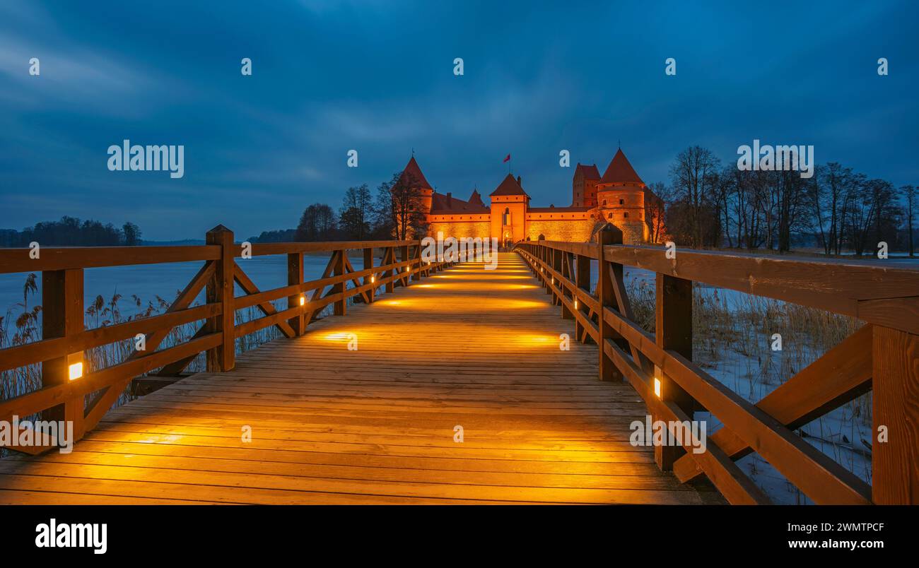 Ancient castle of Trakai in the middle of the lake. Trakai Island ...