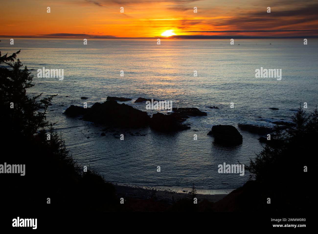 Cove sunset, Cape Arago State Park, Oregon Stock Photo - Alamy