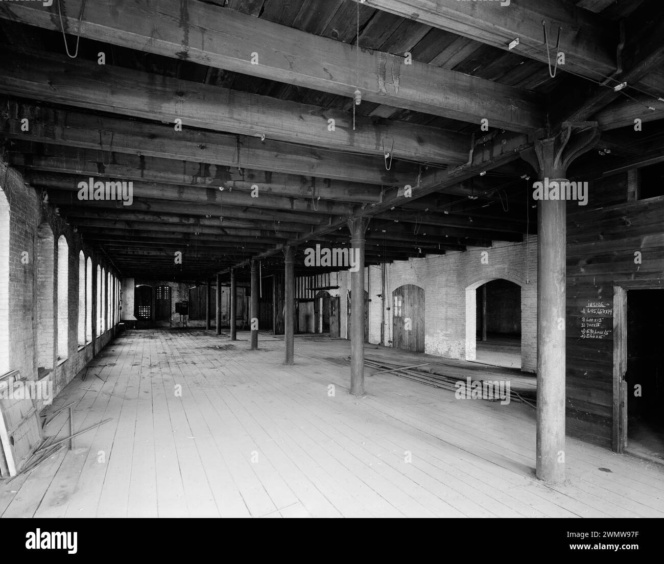 90 main street hi-res stock photography and images - Alamy