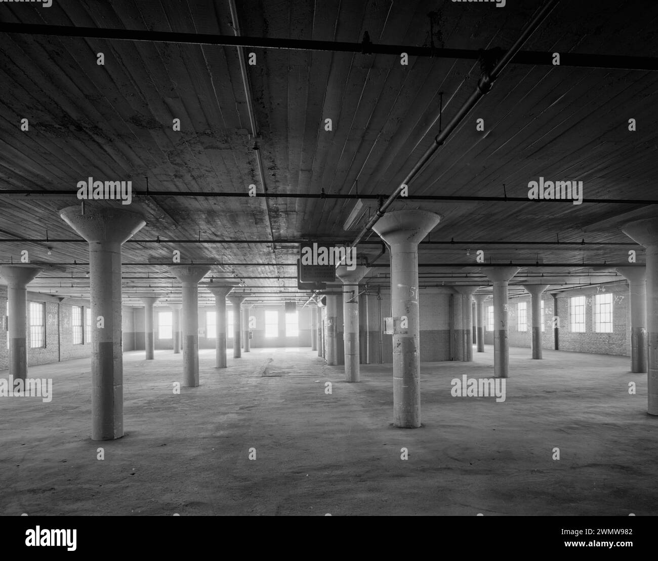 7th floor Warehouse. View to North - Commercial & industrial Buildings ...