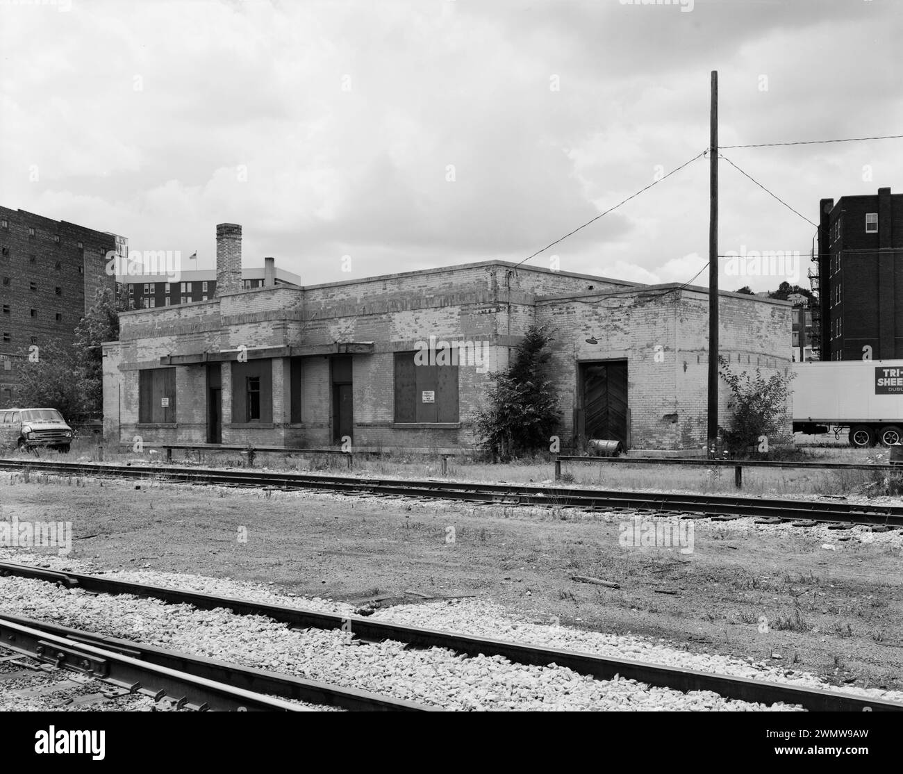 Chicago milwaukee avenue Black and White Stock Photos & Images - Alamy