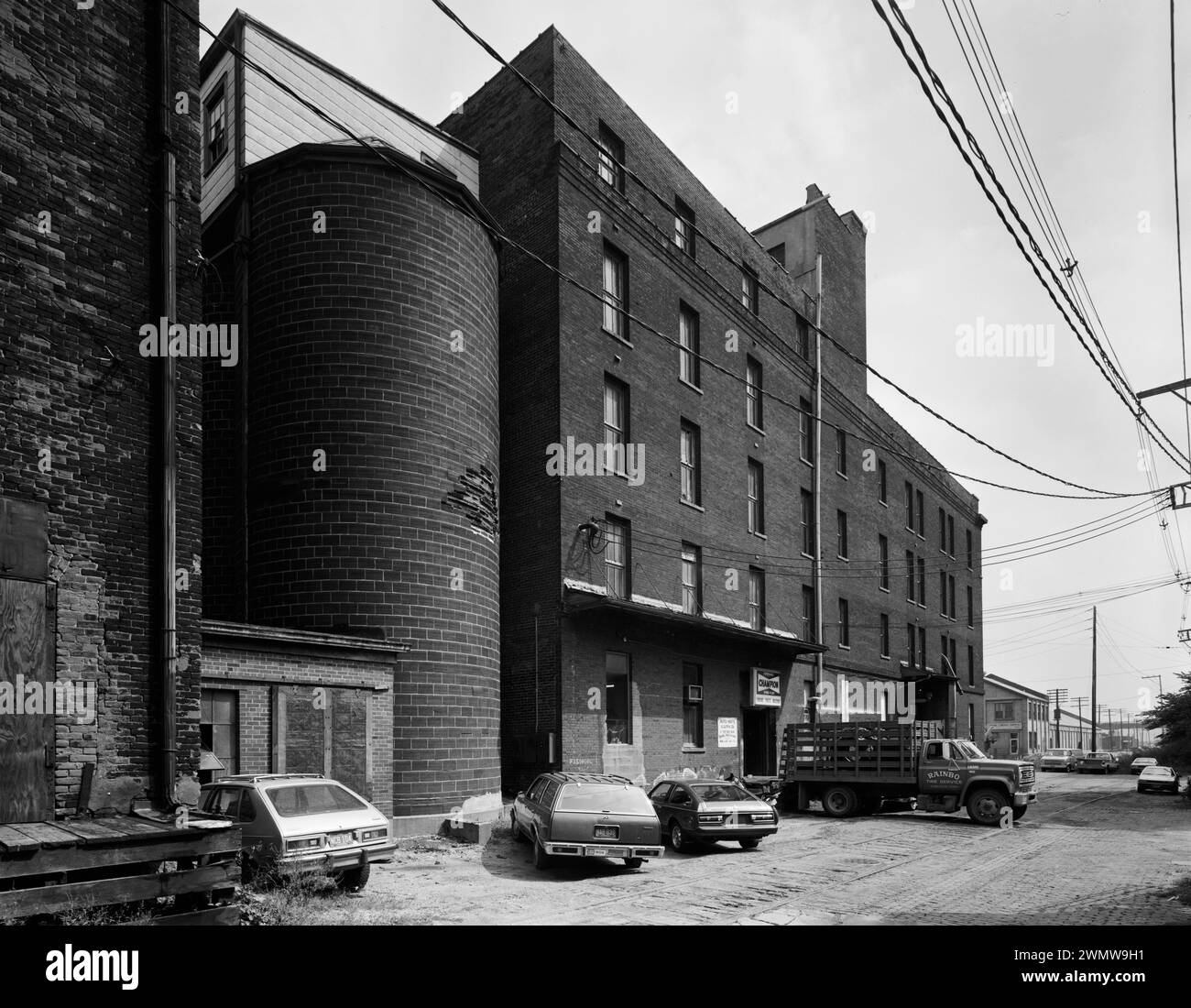 West side and North Rear. View to Southeast - Commercial & industrial ...