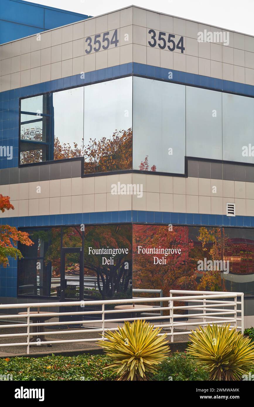 Fountaingrove center hi-res stock photography and images - Alamy