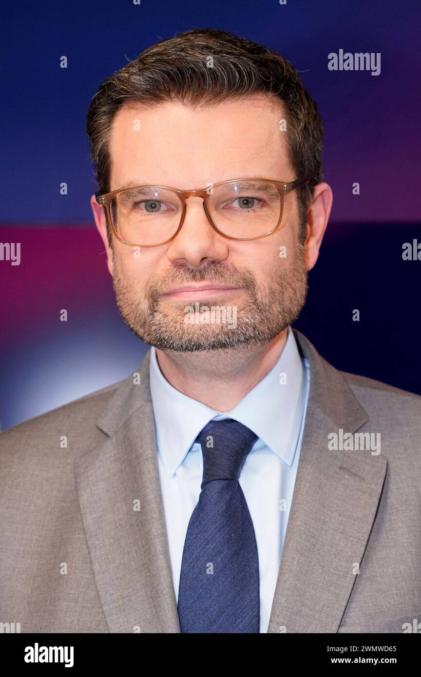 Marco Buschmann in der ARD-Talkshow maischberger im Studio Berlin ...