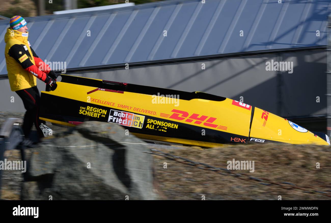 Winterberg, Germany. 27th Feb, 2024. Bobsleigh: World Championships ...