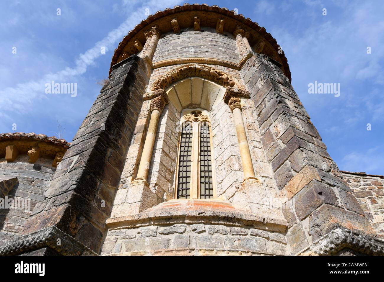 Santa Maria de Piasca church (romanesque 12th century). Apse (gothic ...
