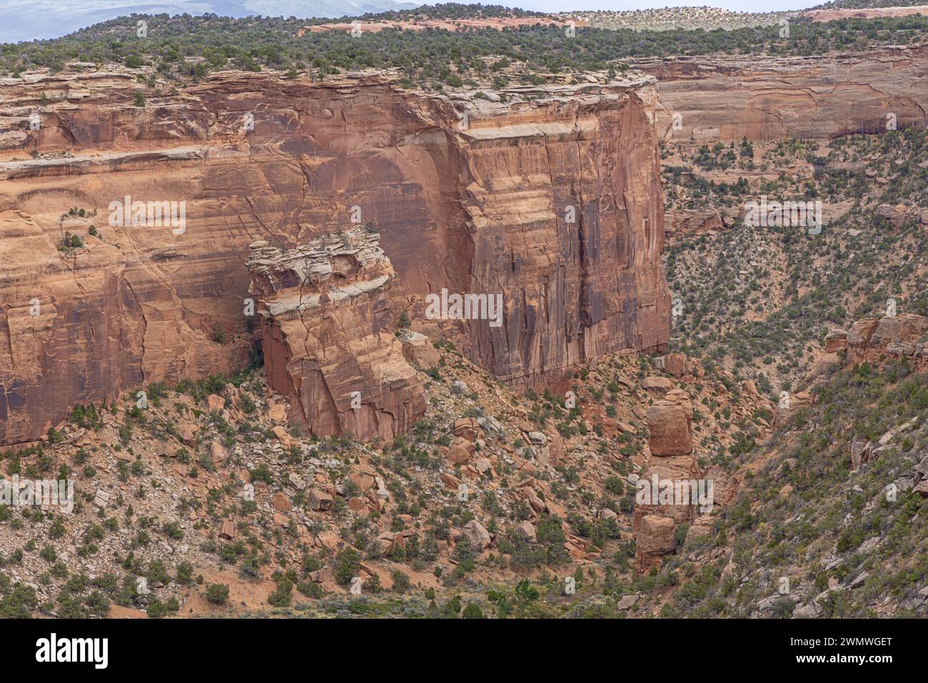 Close up of Fallen Rock in Ute Canyon, seen from the Fallen Rock ...