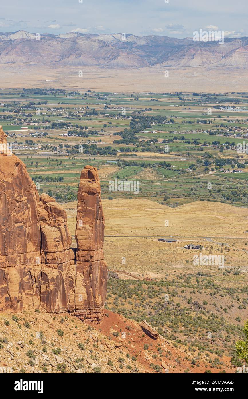 View of Sentinel Spire with the Colorado River, seen from Otto's Trail ...