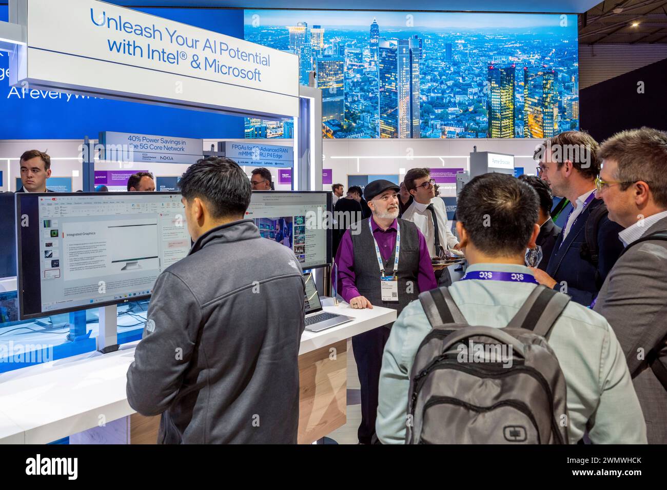 IMAGE DISTRIBUTED FOR INTEL - Intel partners with Microsoft to display ...