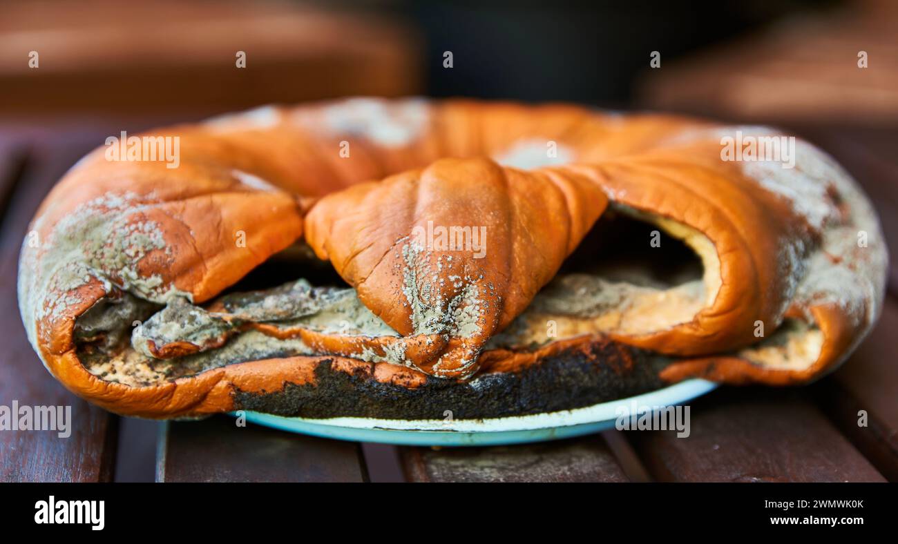 Unhappy symbol hi-res stock photography and images - Alamy