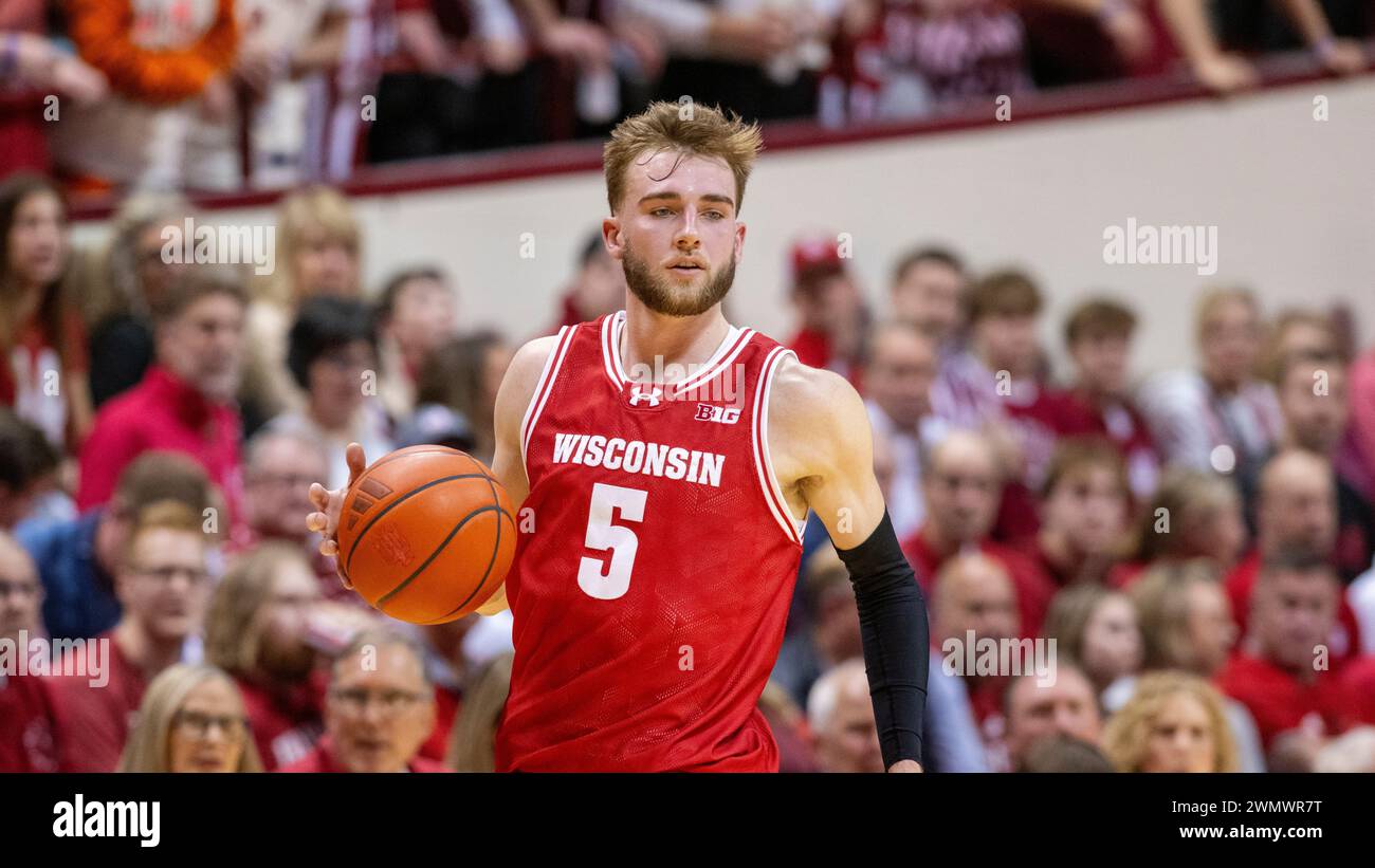Wisconsin forward Tyler Wahl (5) during an NCAA college basketball game ...