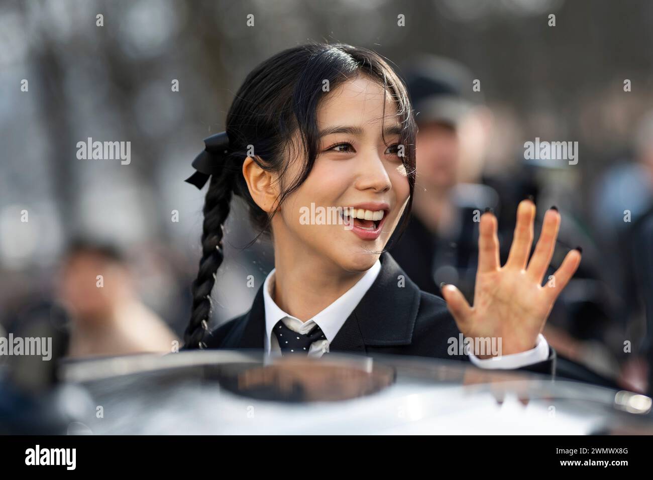 Jisoo departs from the Christian Dior Fall/Winter 2024-2025 ready-to ...