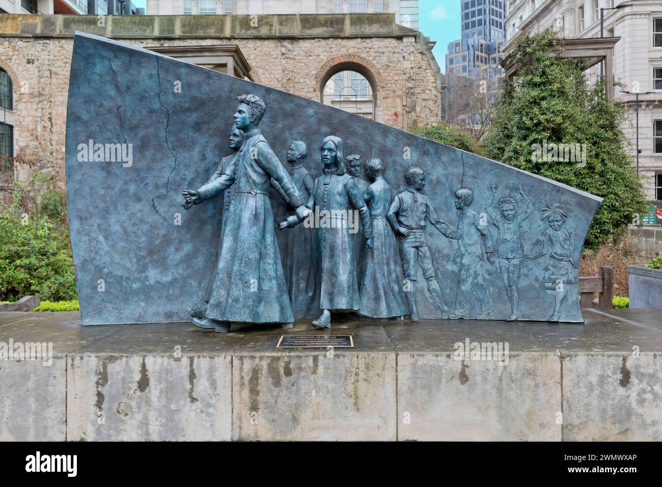 statue of christ's hospital in city of london england founded by king ...
