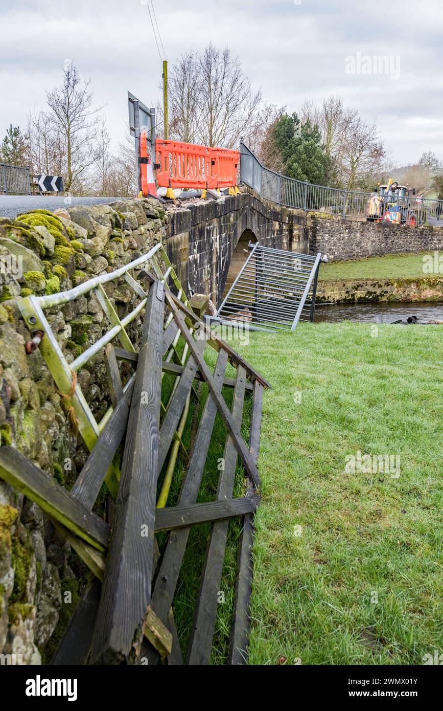 Extensive damage to railings and parapet at Mill Bridge,Station Rd,Long ...