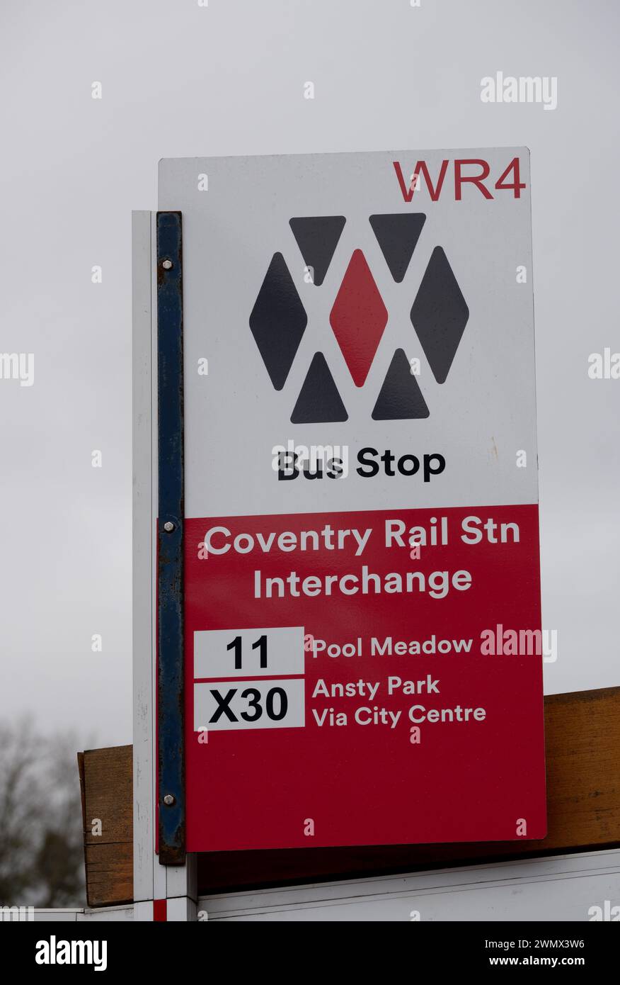 Bus train sign hi-res stock photography and images - Alamy