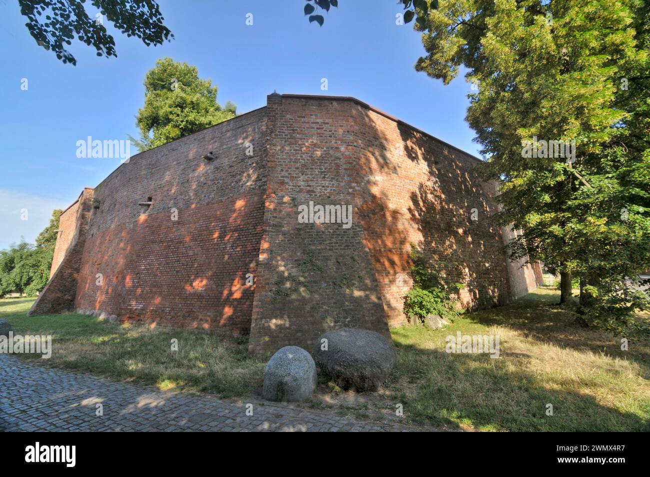 Thorn castle hi-res stock photography and images - Alamy
