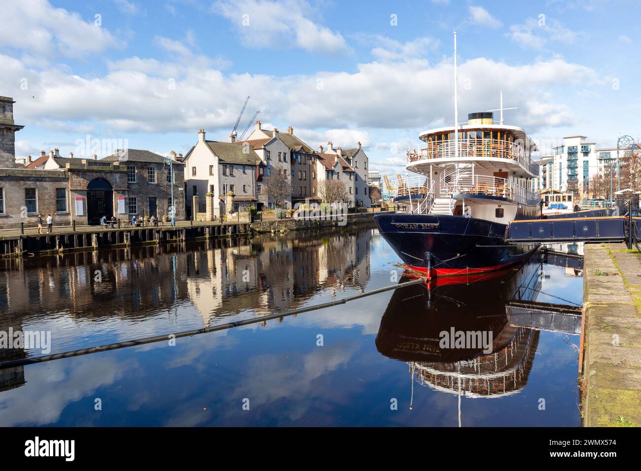 Ocean Mist A seventeen-bedroom luxury Hotel and bar moored on the Water ...