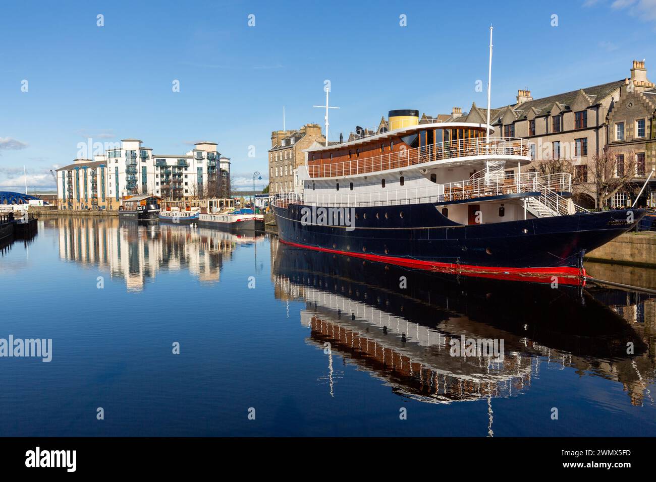 Ocean Mist A seventeen-bedroom luxury Hotel and bar moored on the Water ...