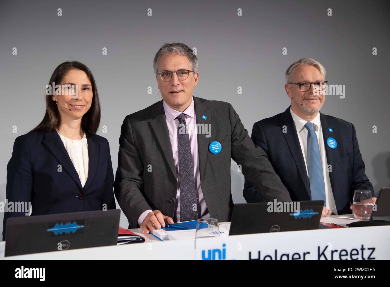 v.l. Jutta A. DOENGES, Dönges, Vorstandsmitglied, Finanzvorstand, Chief ...