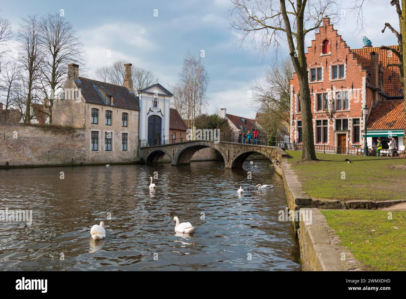 Monastery swan hi-res stock photography and images - Alamy