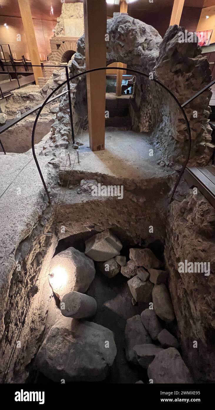 Roman baths in the Amador de los Rios square in Toledo Stock Photo - Alamy