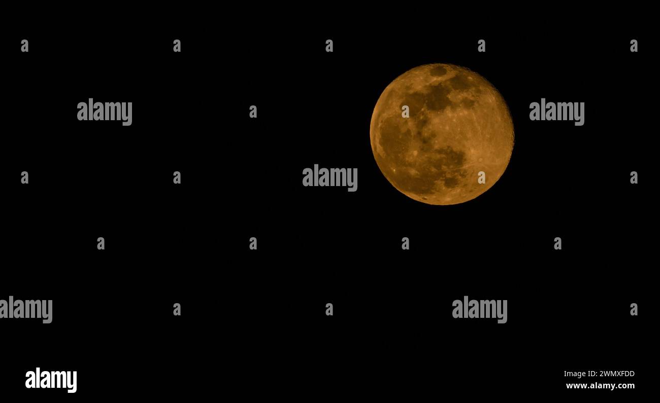 First night of waxing gibbon moon after the April full moon as seen ...
