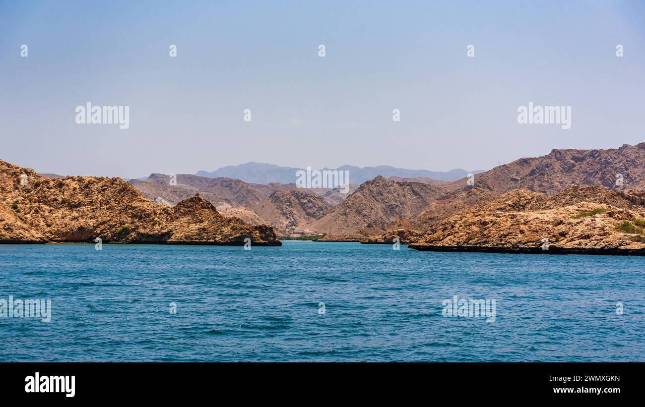 Oman blue sky hi-res stock photography and images - Alamy